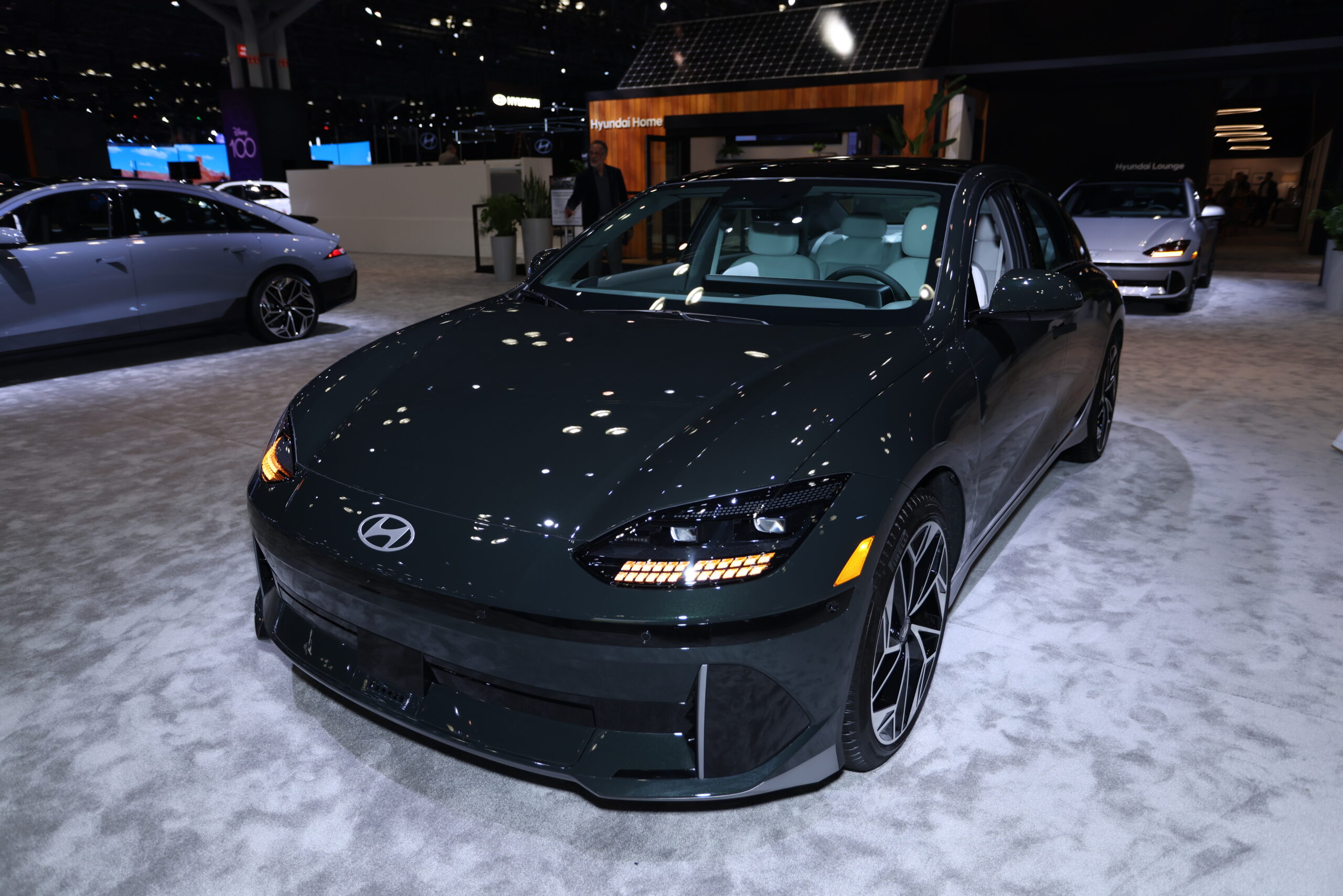 Hyundai Exhibit & Track - New York International Auto Show